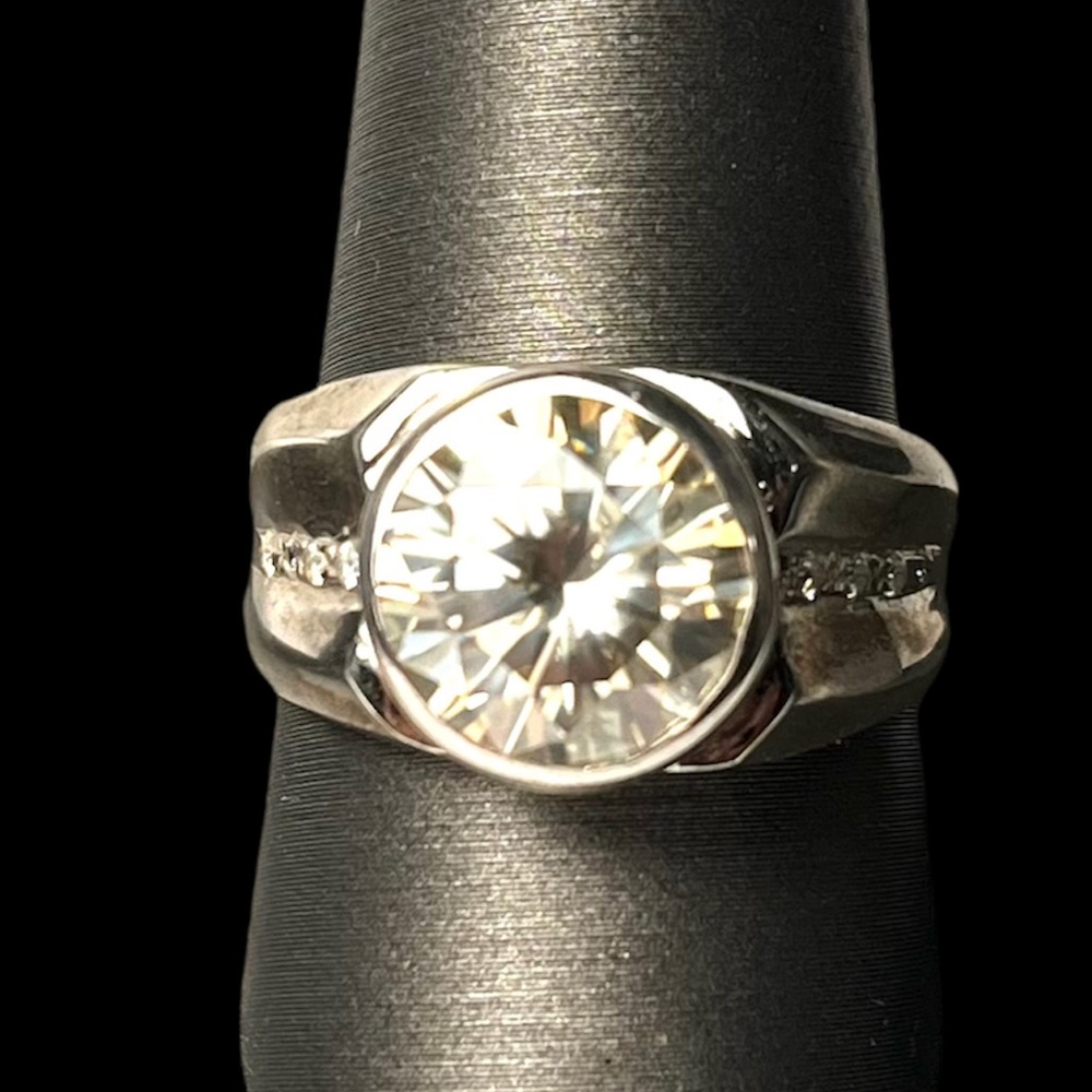 Genuine 4 Ct Off White Diamond Ring 925 Sterling Silv… - Gem